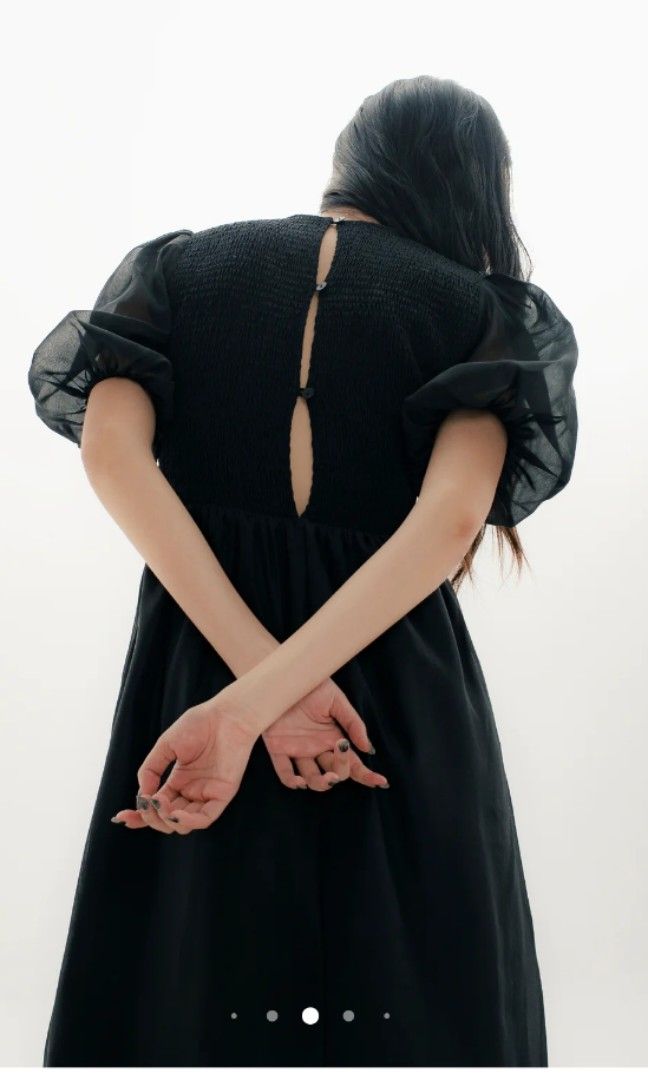 Caramel monster fiona midi dress, Women's Fashion, Dresses & Sets ...