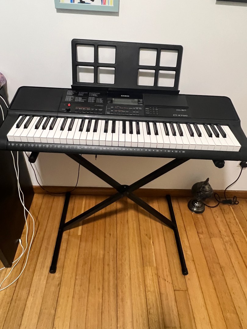 Casio Keyboard - CT-X700, Hobbies & Toys, Music & Media, Musical ...
