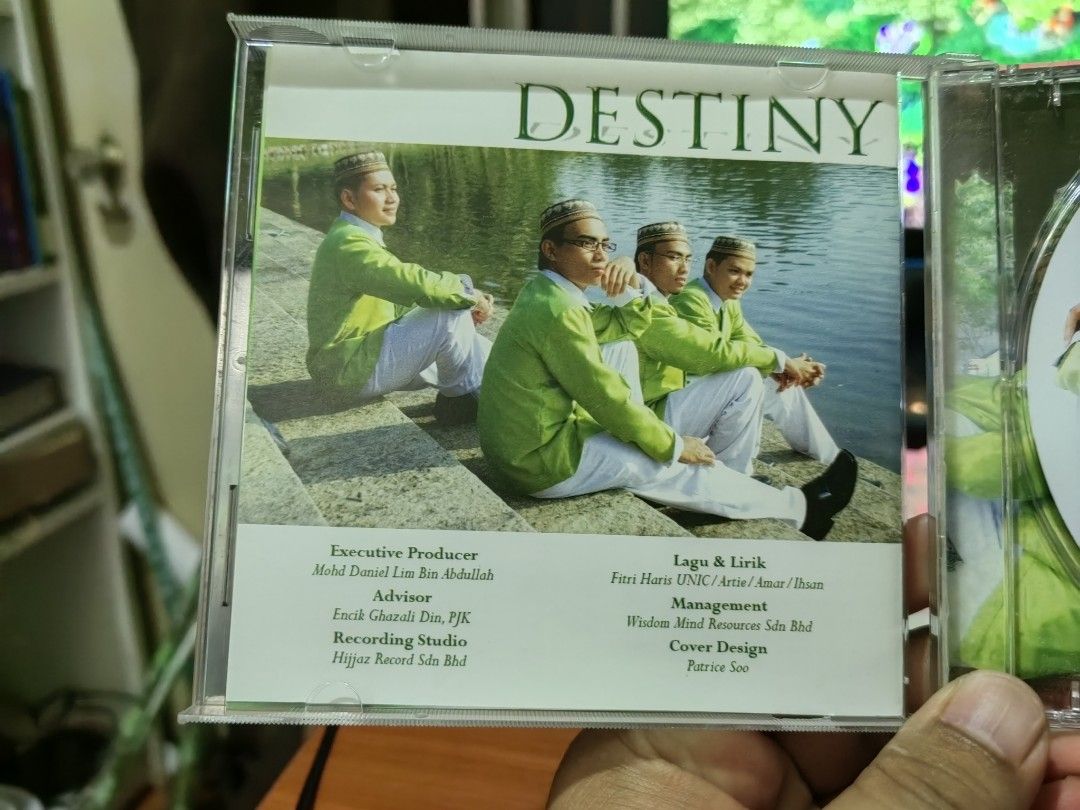 CD destiny, Hobbies & Toys, Collectibles & Memorabilia, Vintage Collectibles on Carousell