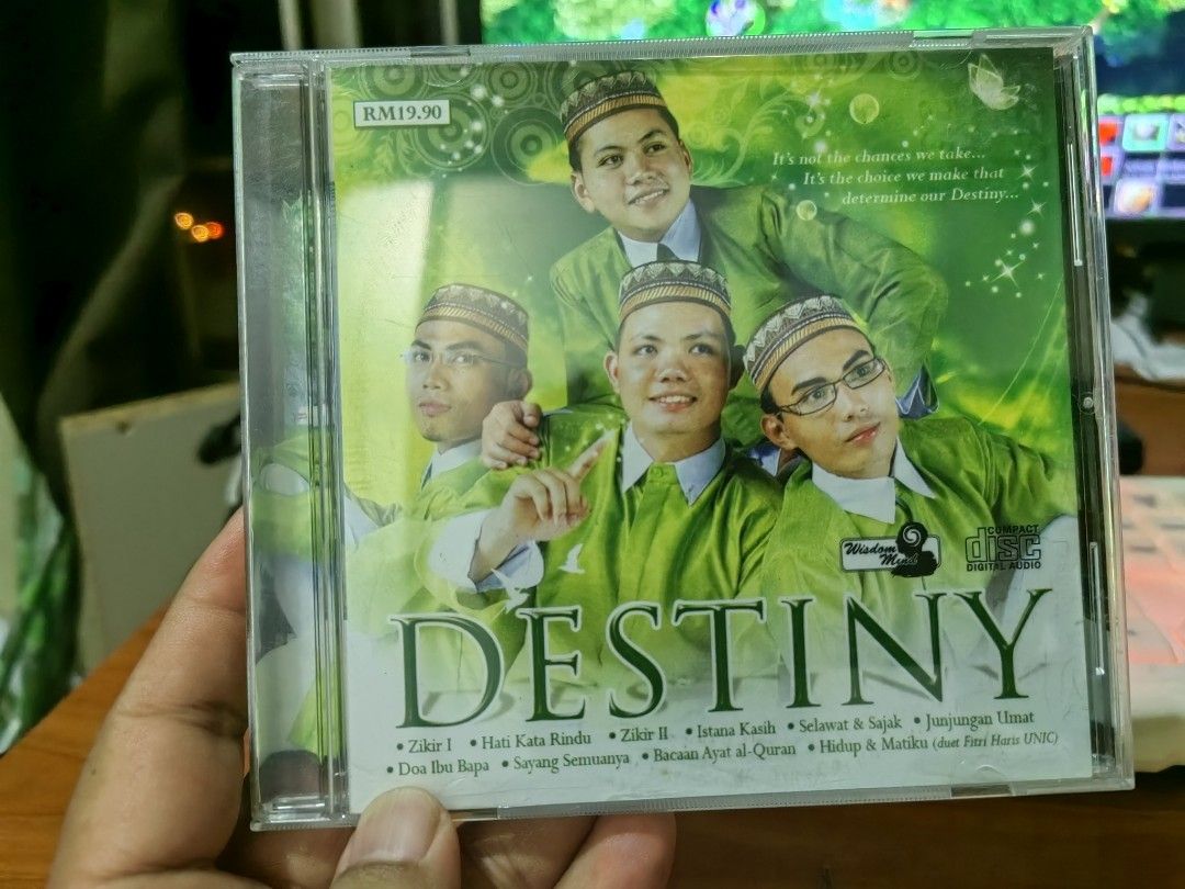 CD destiny, Hobbies & Toys, Collectibles & Memorabilia, Vintage Collectibles on Carousell