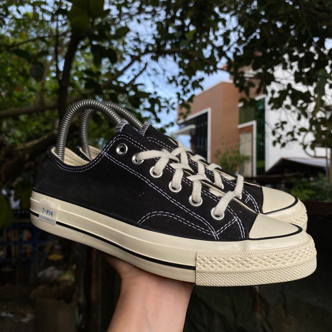 CONVERSE CHUCK 70 LOW, Women's Fashion, Footwear, Sneakers on Carousell