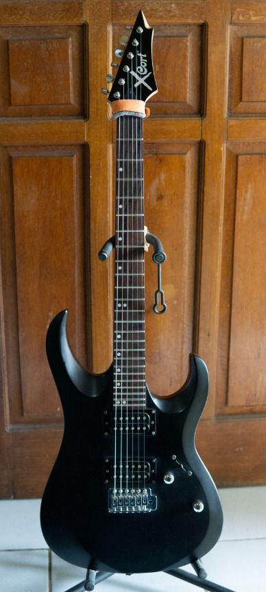 Cort X-1 series 24 frets electric guitar, Hobbies & Toys, Music & Media ...
