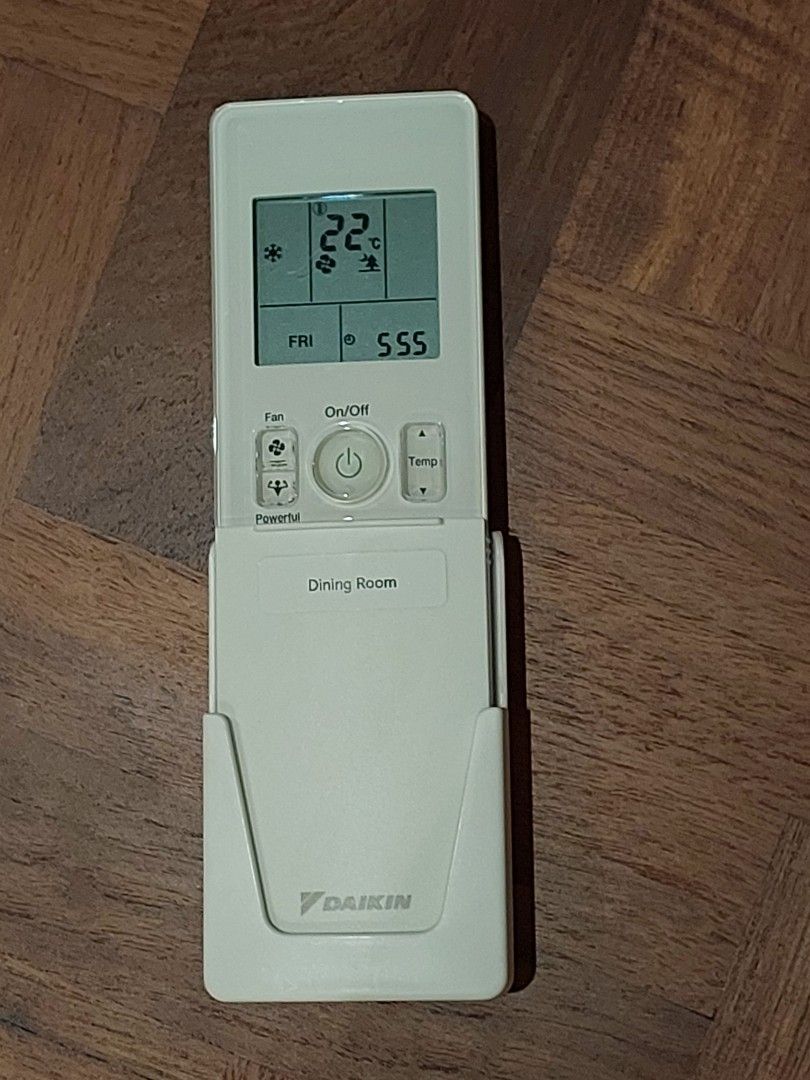 Daikin Aircon Remote holder ( ARC 466A19 or ARC466A41), TV & Home ...