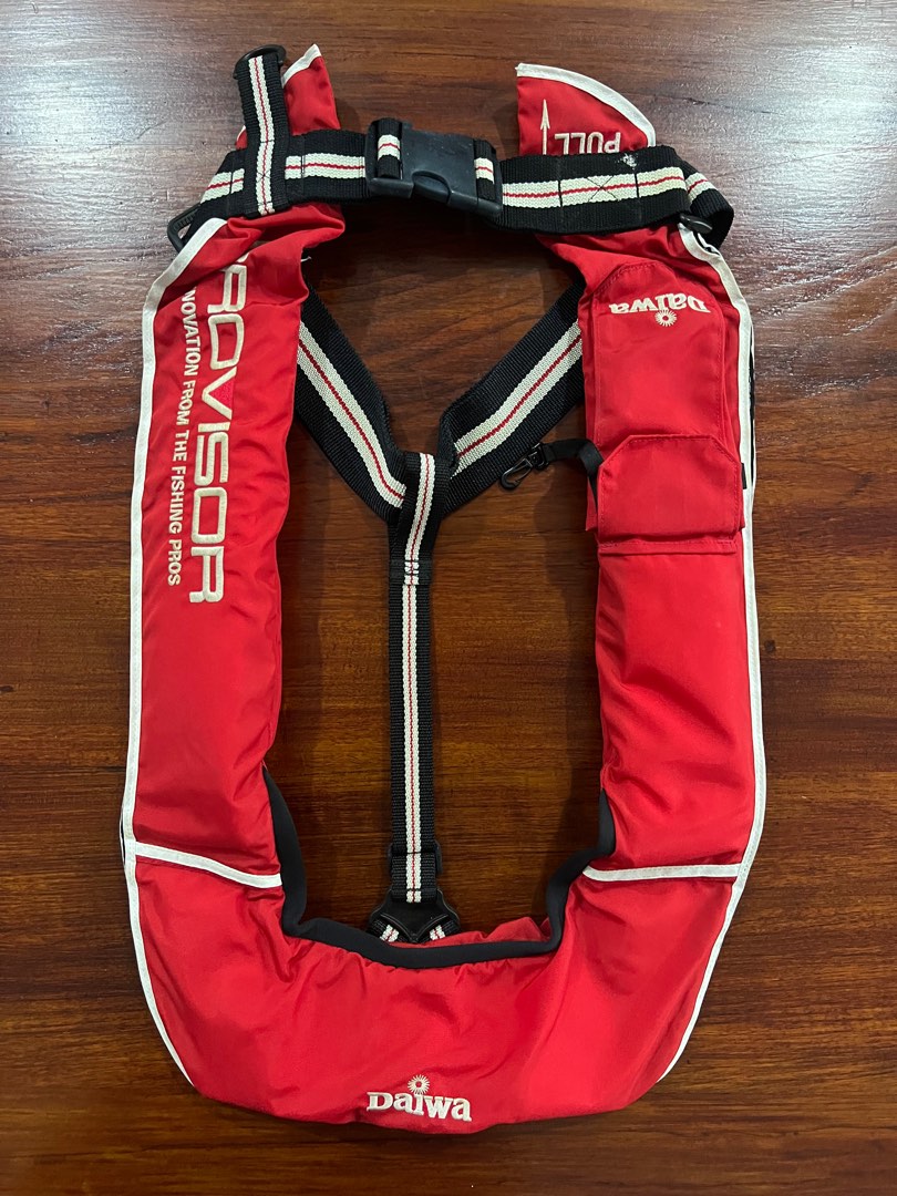 Daiwa Provisor Life Jacket, Sports Equipment, Fishing on Carousell