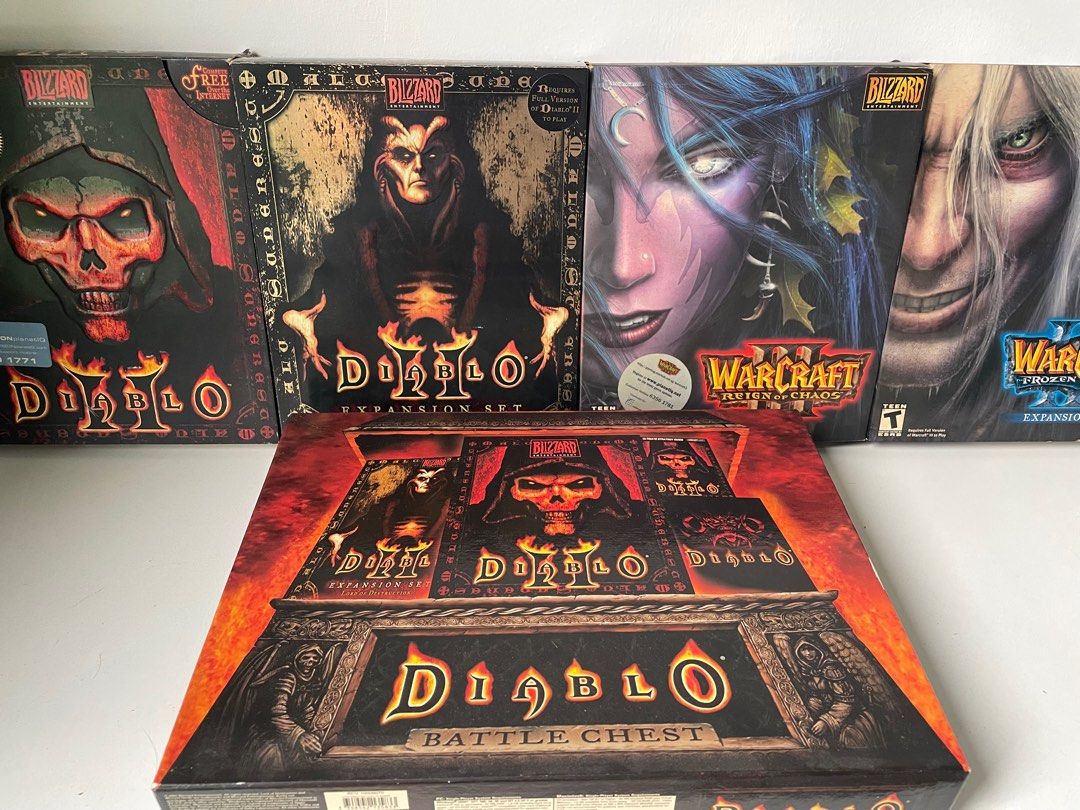 Diablo II battle chest, Video Gaming, Video Games, Others on Carousell