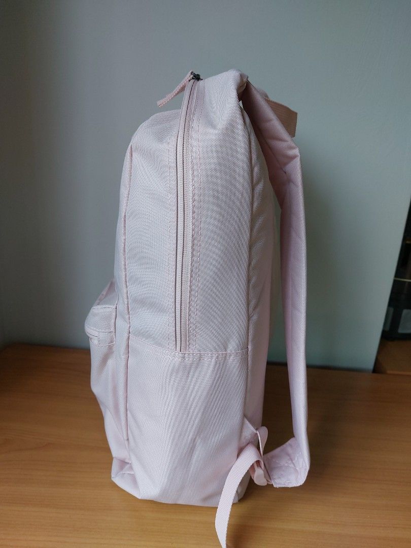 Everlast Backpack in Pastel Pink, Women's Fashion, Bags & Wallets ...