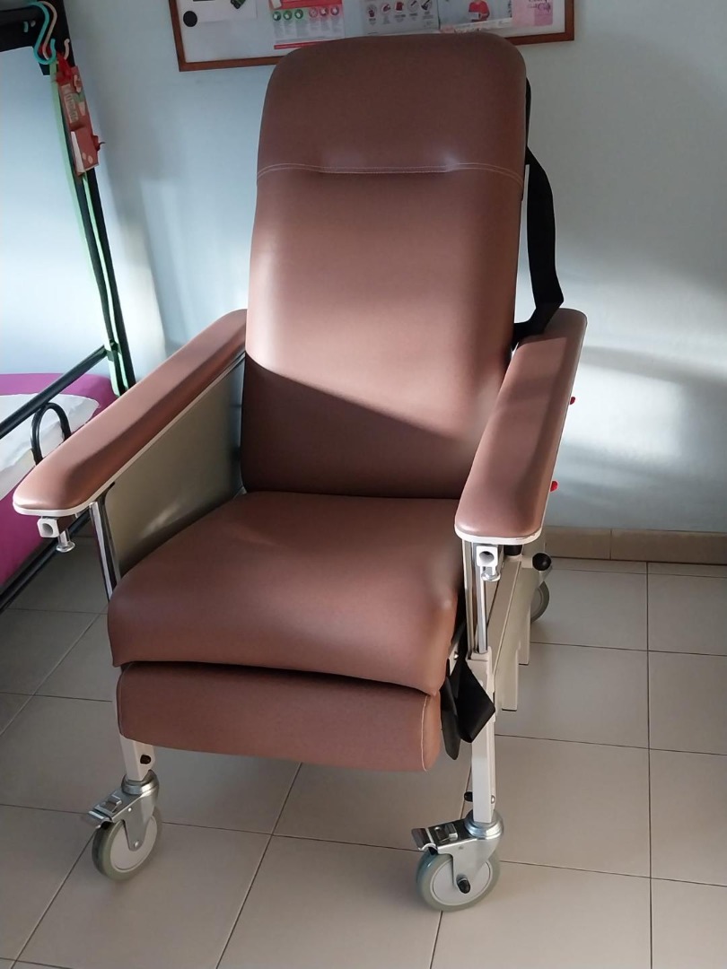 Geriatric Chair, Health & Nutrition, Assistive & Rehabilatory Aids ...