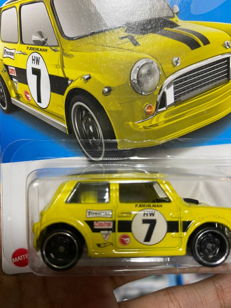 Hotwheels Morris Mini TRESURE HUNT, Hobbies & Toys, Toys & Games on ...