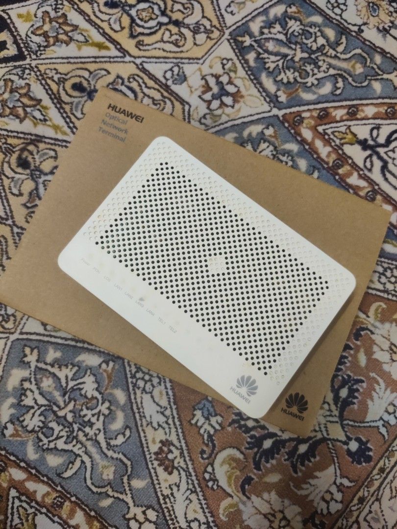 Huawei Echolife HG8240H5, Computers & Tech, Parts & Accessories ...