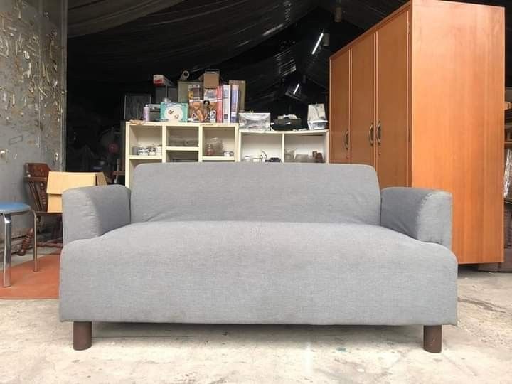 Ikea hemlingby gray loveseat 57L x 23W x 16H seat height inches ...