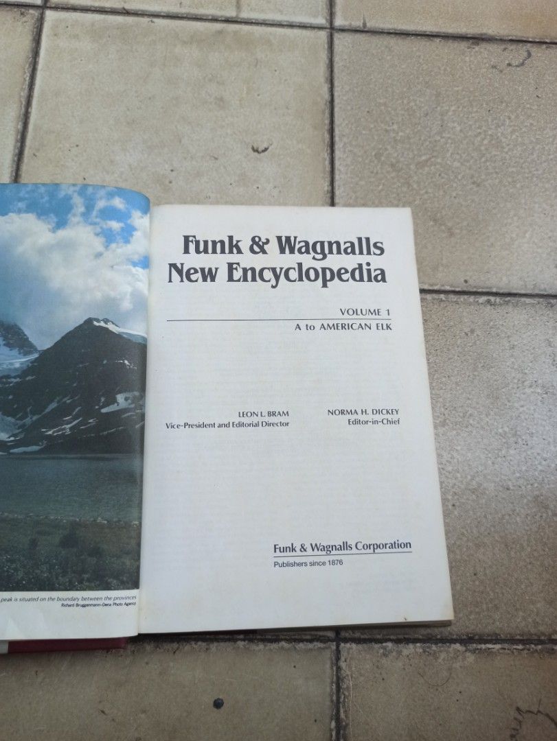 Jual Buku Jadul Funk & Wagnalls New Encyclopedia edisi 1 Ameri on Carousell Jual Buku Jadul Funk & Wagnalls New Encyclopedia edisi 1 Ameri on Carousell