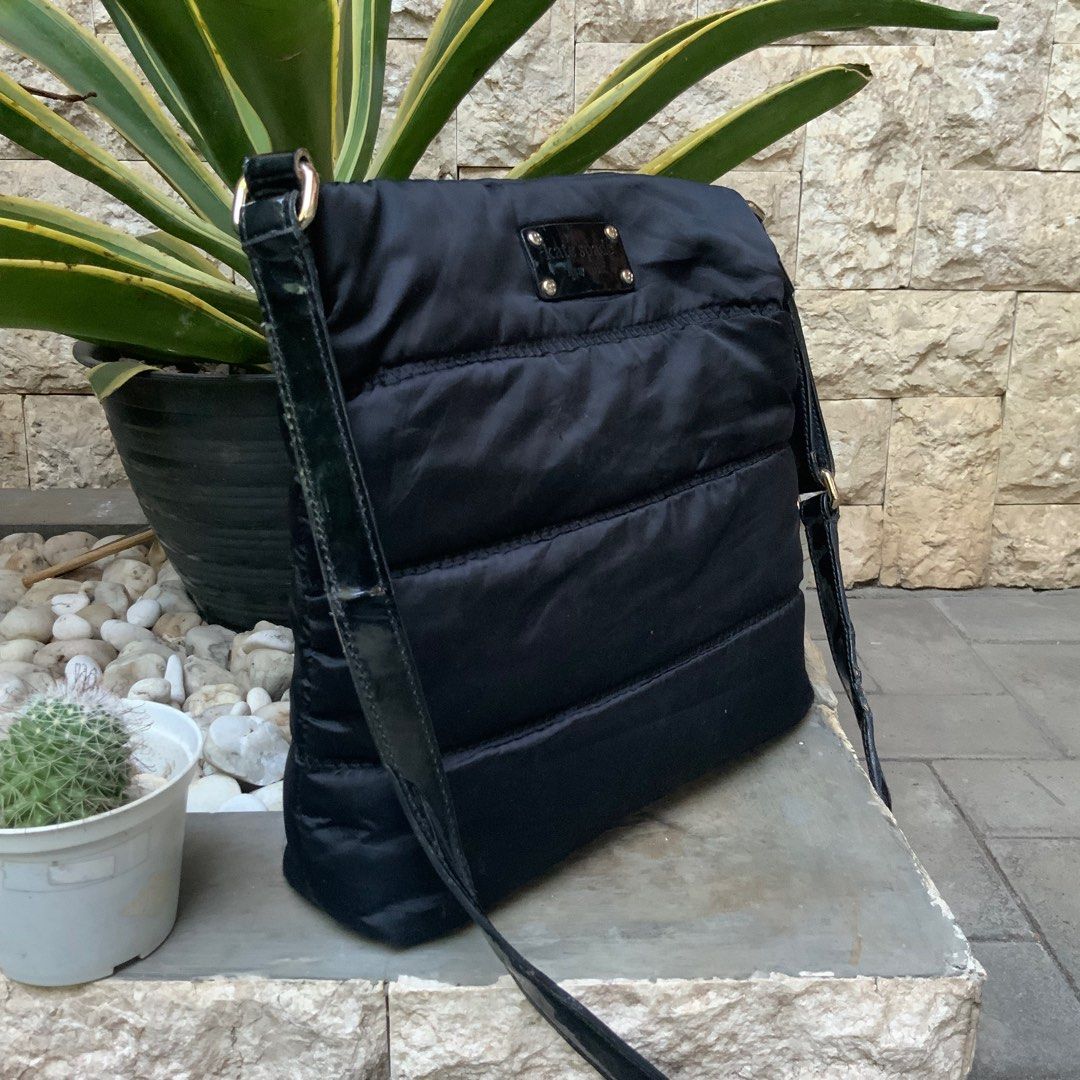 KATE SPADE NEW YORK AUTHENTIC NYLON PUFFER SHOULDER BAG BLACK on Carousell