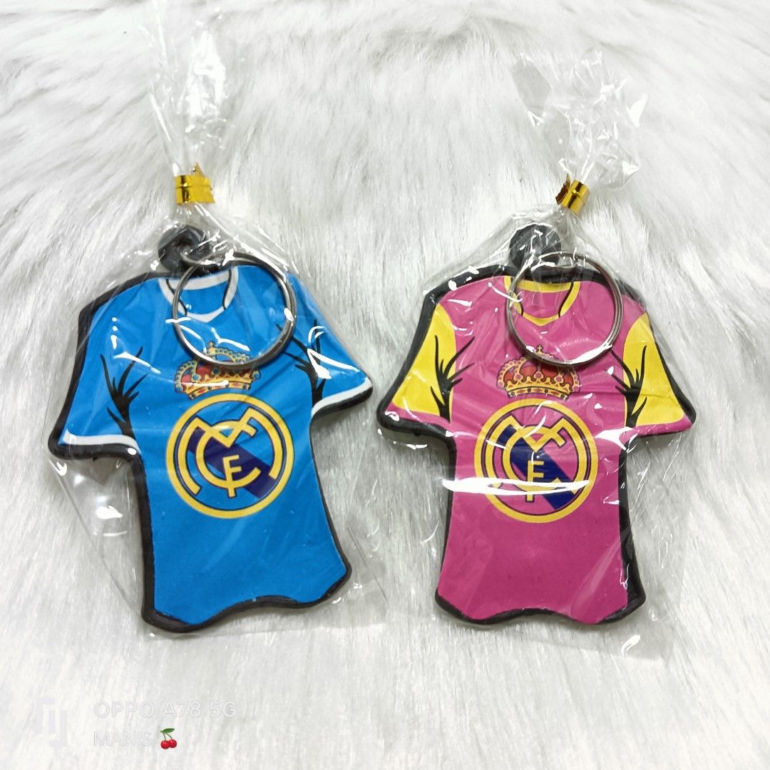 Keychain MU Manchester United / Arsenal / Chelsea / FCB Football Club ...