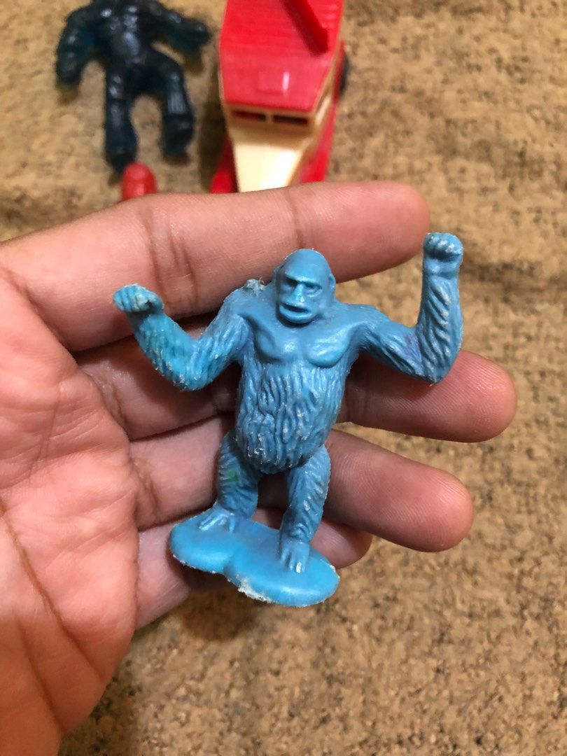 Lot set of vintage 90s pinoy collectibles on Carousell