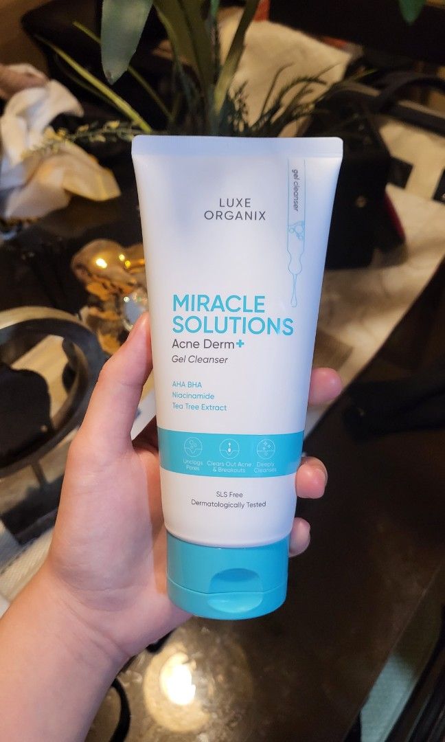 Luxe Organix Miracle Solutions Acne Derm Gel Cleanser 150 ml on Carousell