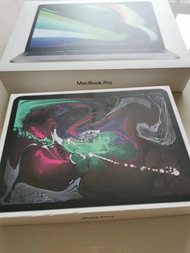 MacBook Pro and iPad Pro boxes, Computers & Tech, Laptops & Notebooks ...