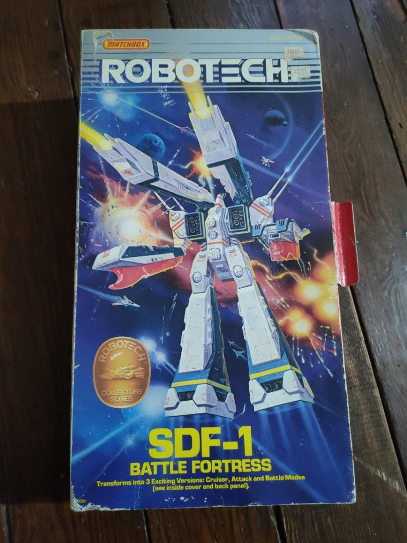 Matchbox robotech SDF-1 on Carousell