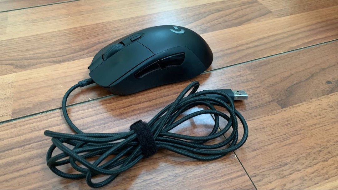 Mouse Logitech G 403 HERO, Elektronik, Bagian Komputer & Aksesoris di ...