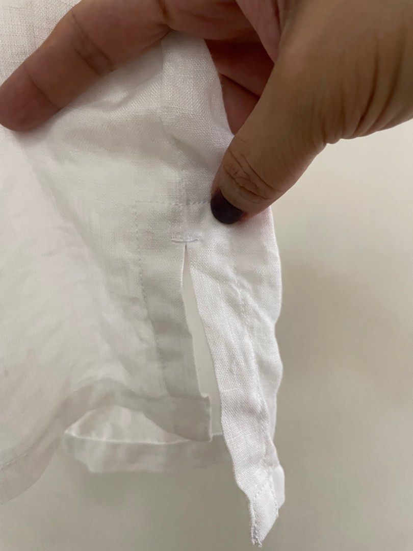 Muji white linen boxy top on Carousell