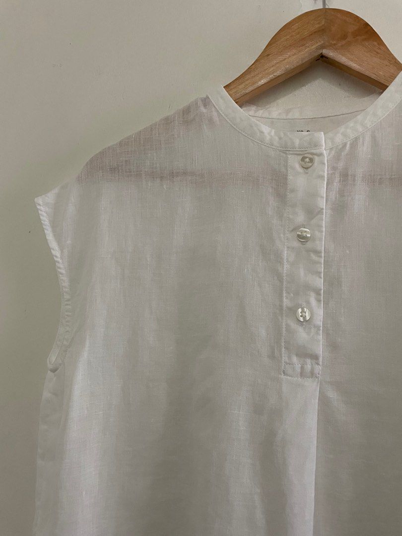 Muji white linen boxy top on Carousell