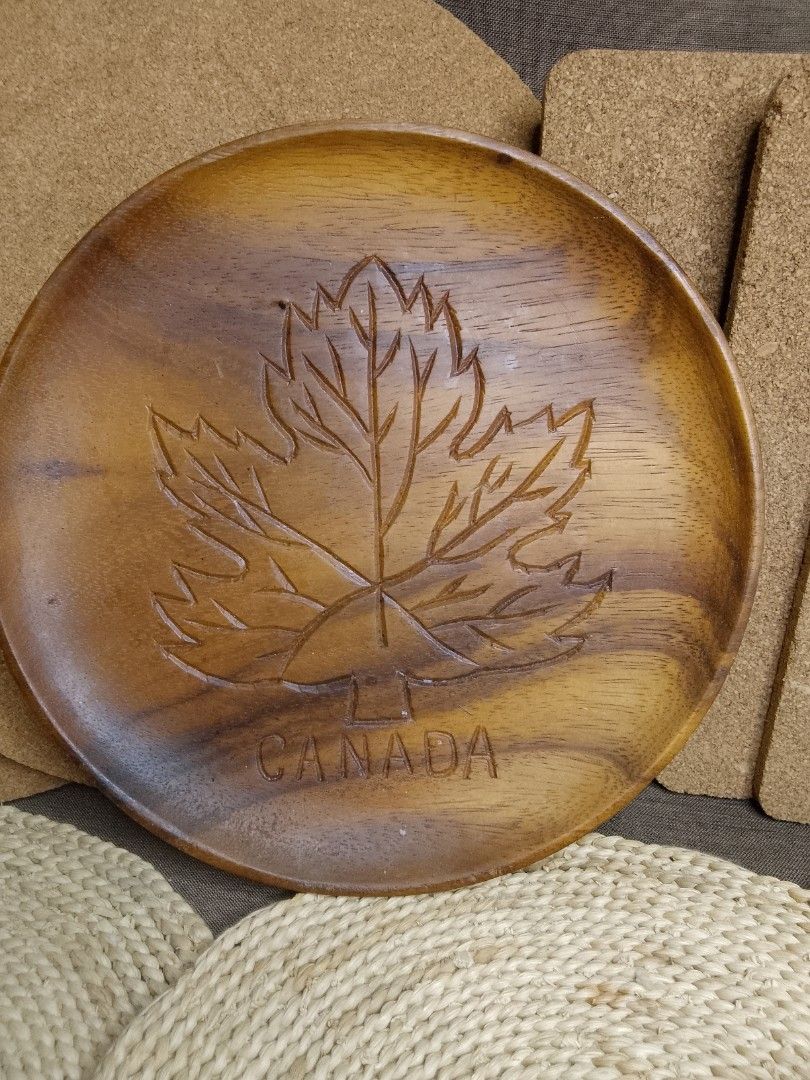 Native Materials wood abaca placemats set on Carousell