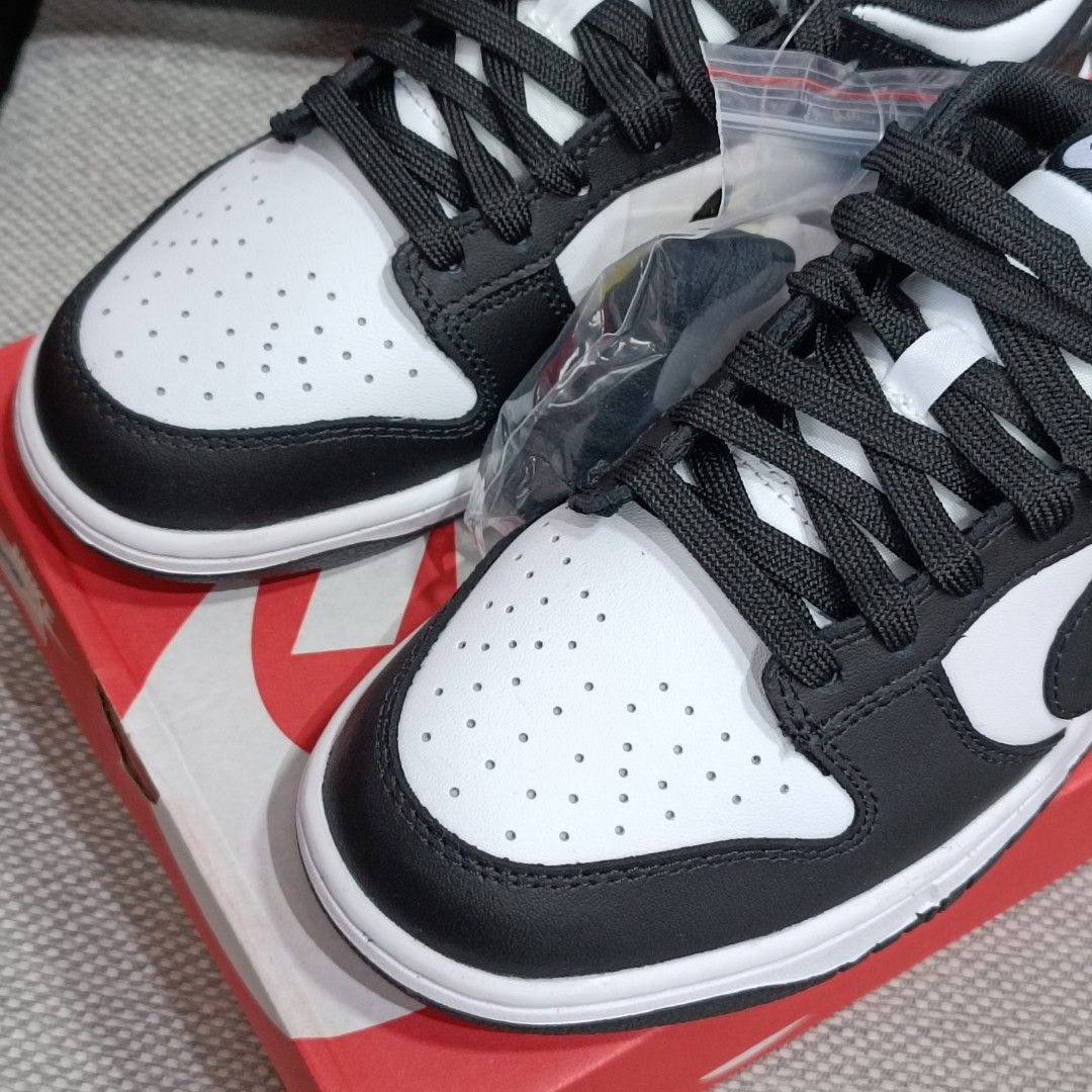 NIKE DUNK LOW PANDA, Men's Fashion, Footwear, Sneakers on Carousell