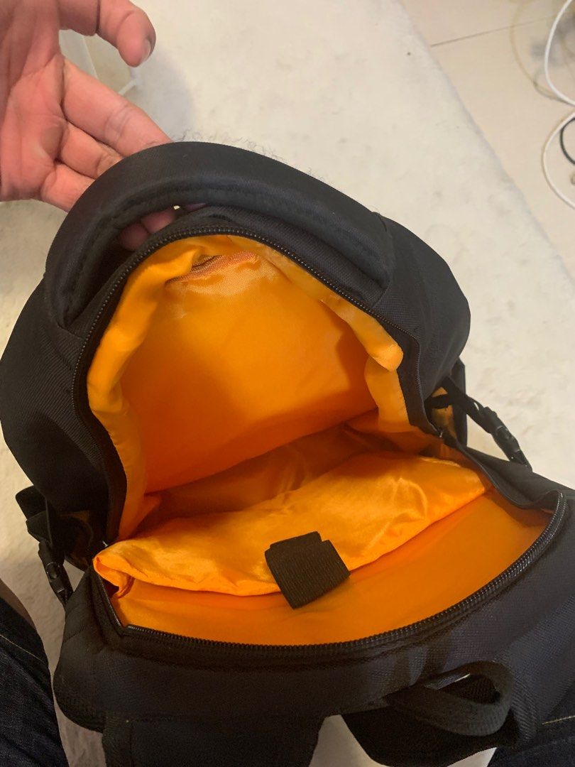 NUS MBA backpack, Men's Fashion, Bags, Backpacks on Carousell