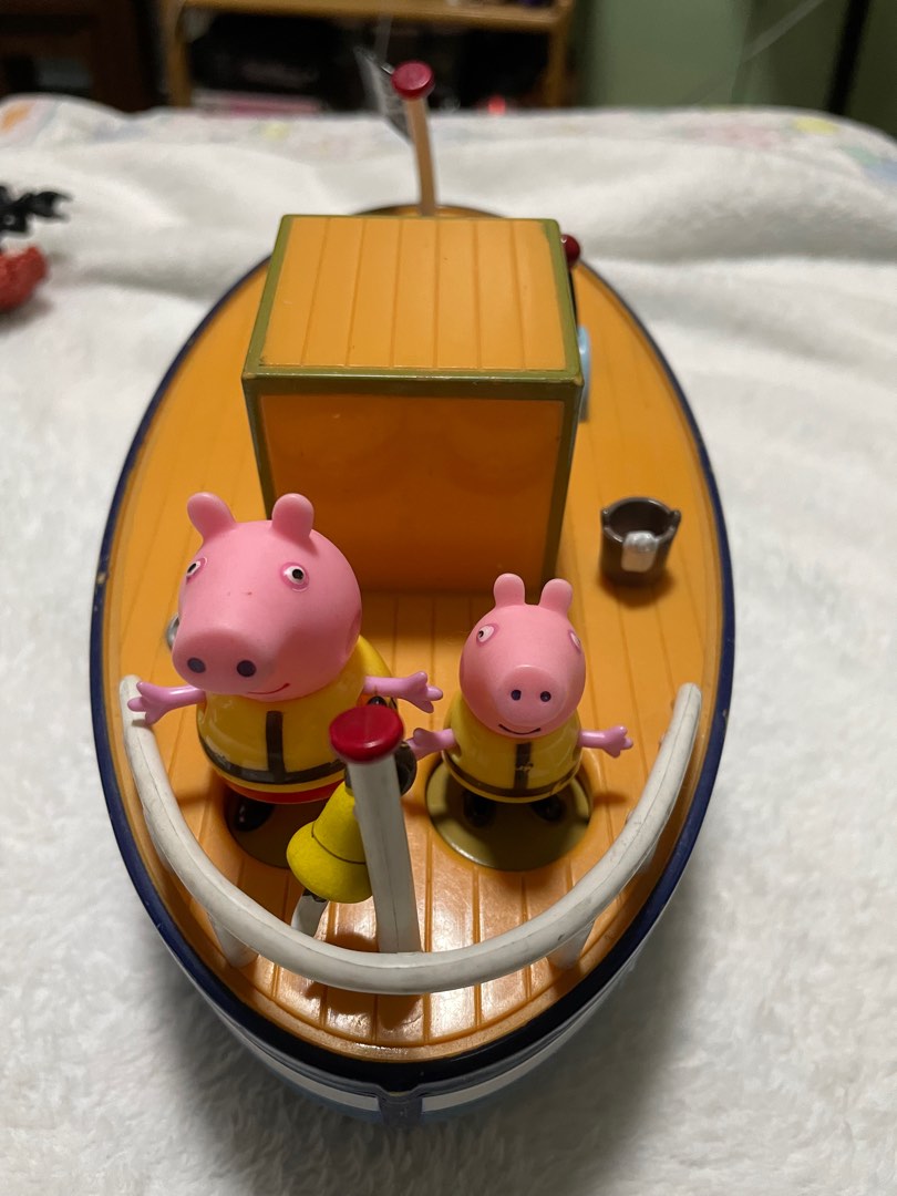 Original Peppa Pig boat with Peppa and George on Carousell