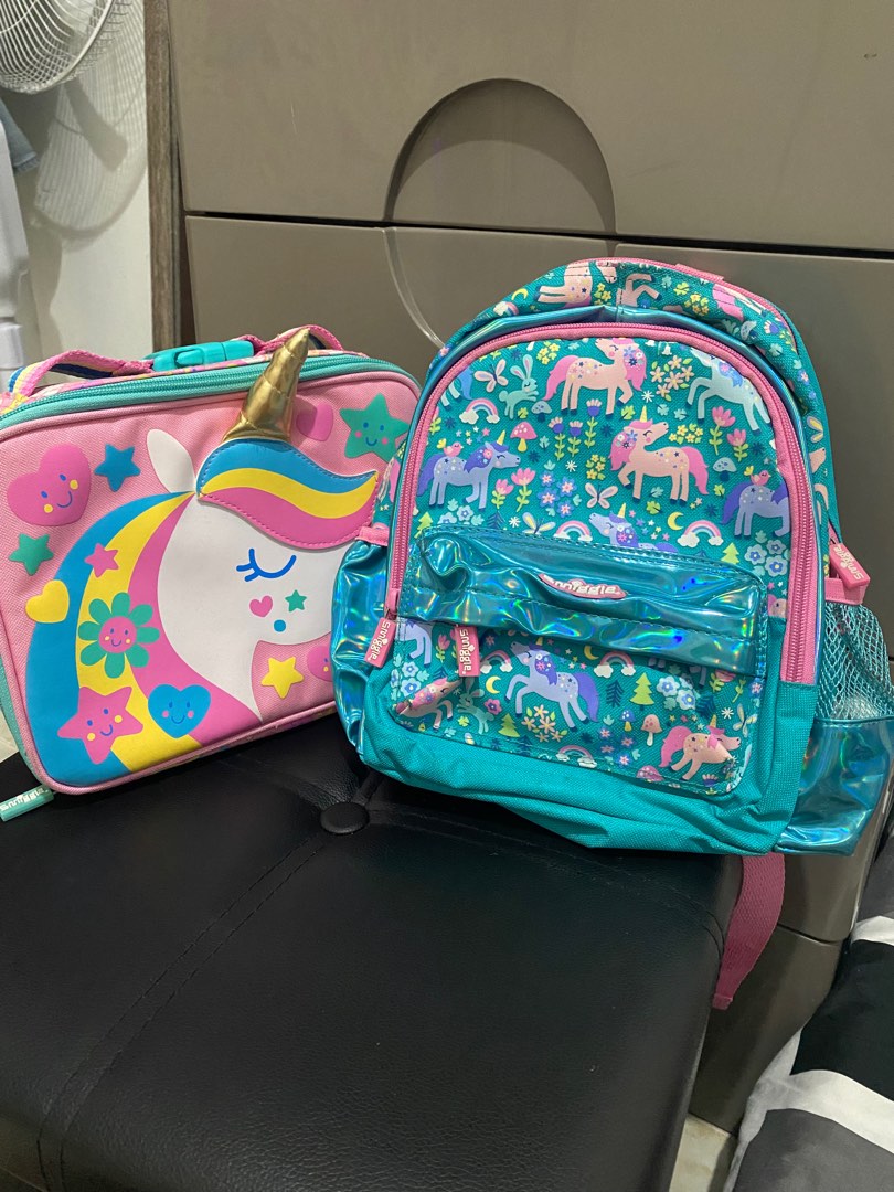 Original Smiggle bundle set on Carousell