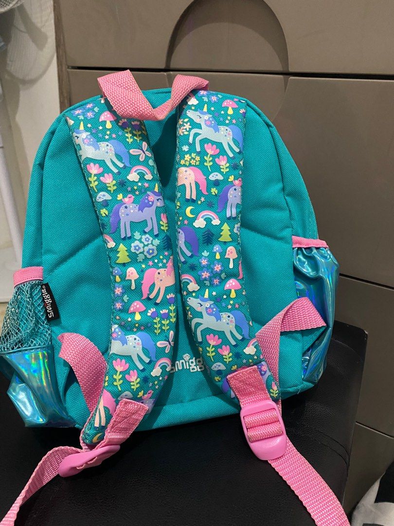 Original Smiggle bundle set on Carousell