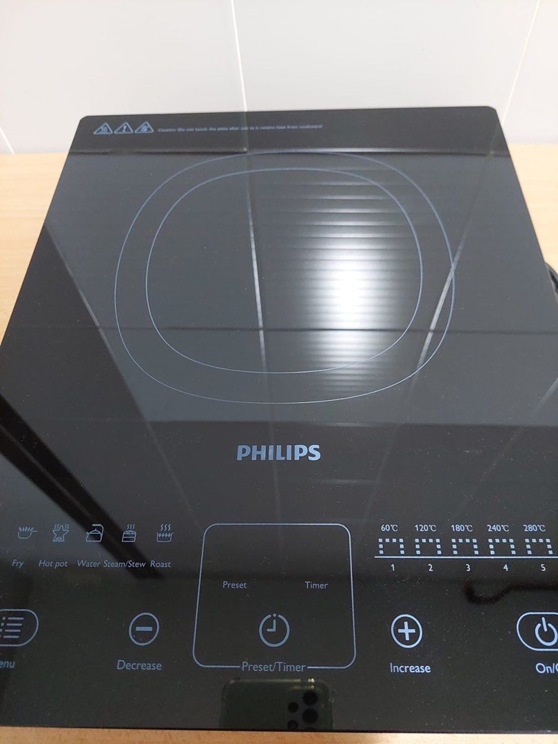 Philips induction cooker, TV & Home Appliances, Kitchen Appliances ...