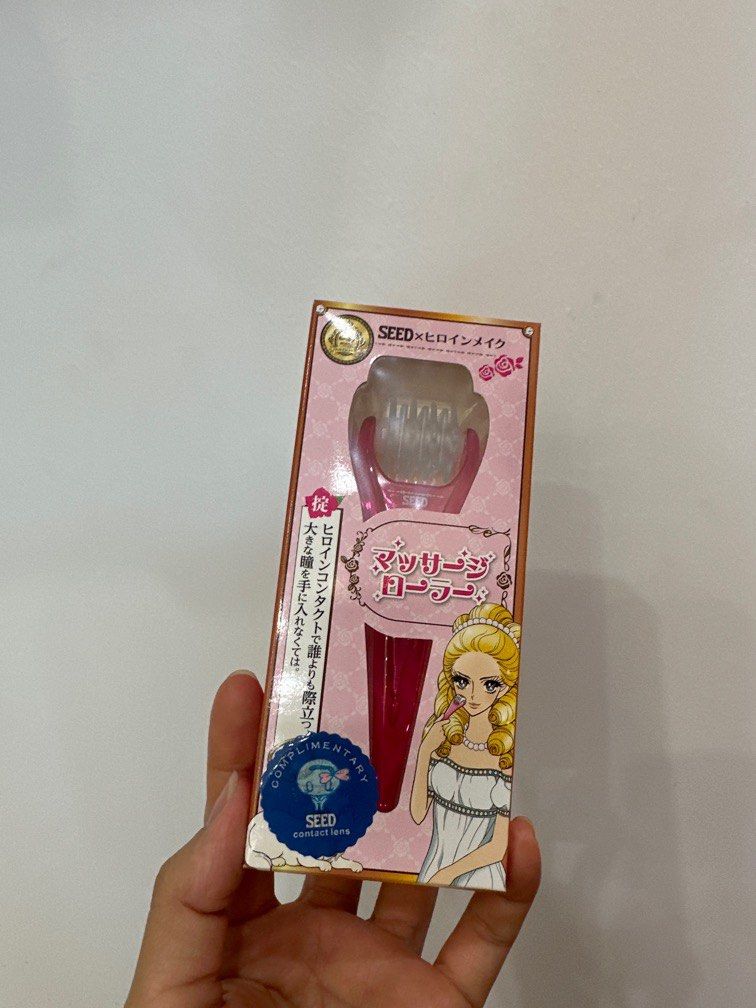 Plastic Facial Roller, Beauty & Personal Care, Face, Face Care on Carousell