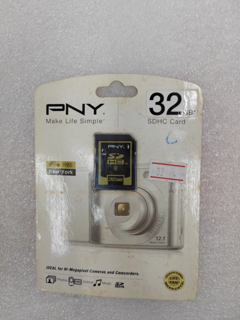PNY SD SDHC 32 GB Storage Memory card SDClass 4 Speed, Computers & Tech ...