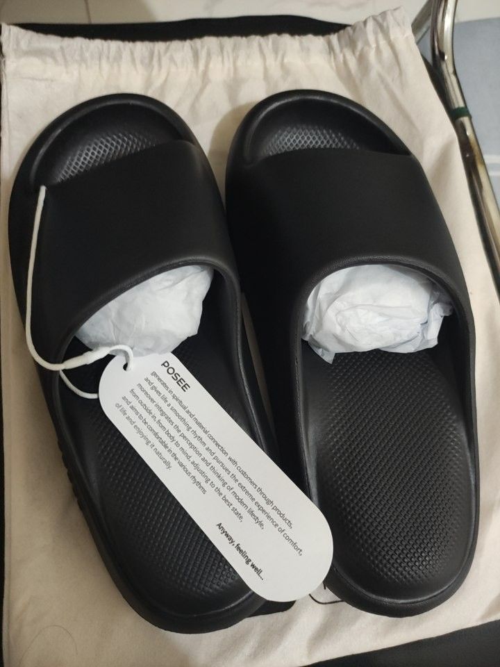 Posee Slides, Women's Fashion, Footwear, Slippers and slides on Carousell