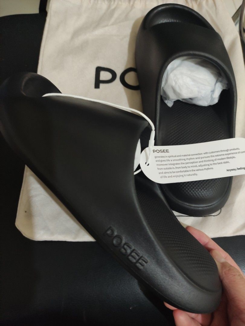 Posee Slides, Women's Fashion, Footwear, Slippers and slides on Carousell