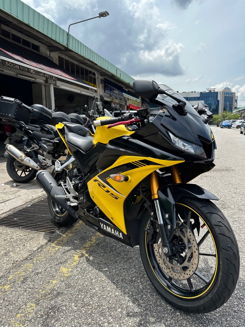 Pre Own Yamaha YZF-R15 V3 For Sale, Motorcycles, Motorcycles for Sale, Class 2B on Carousell