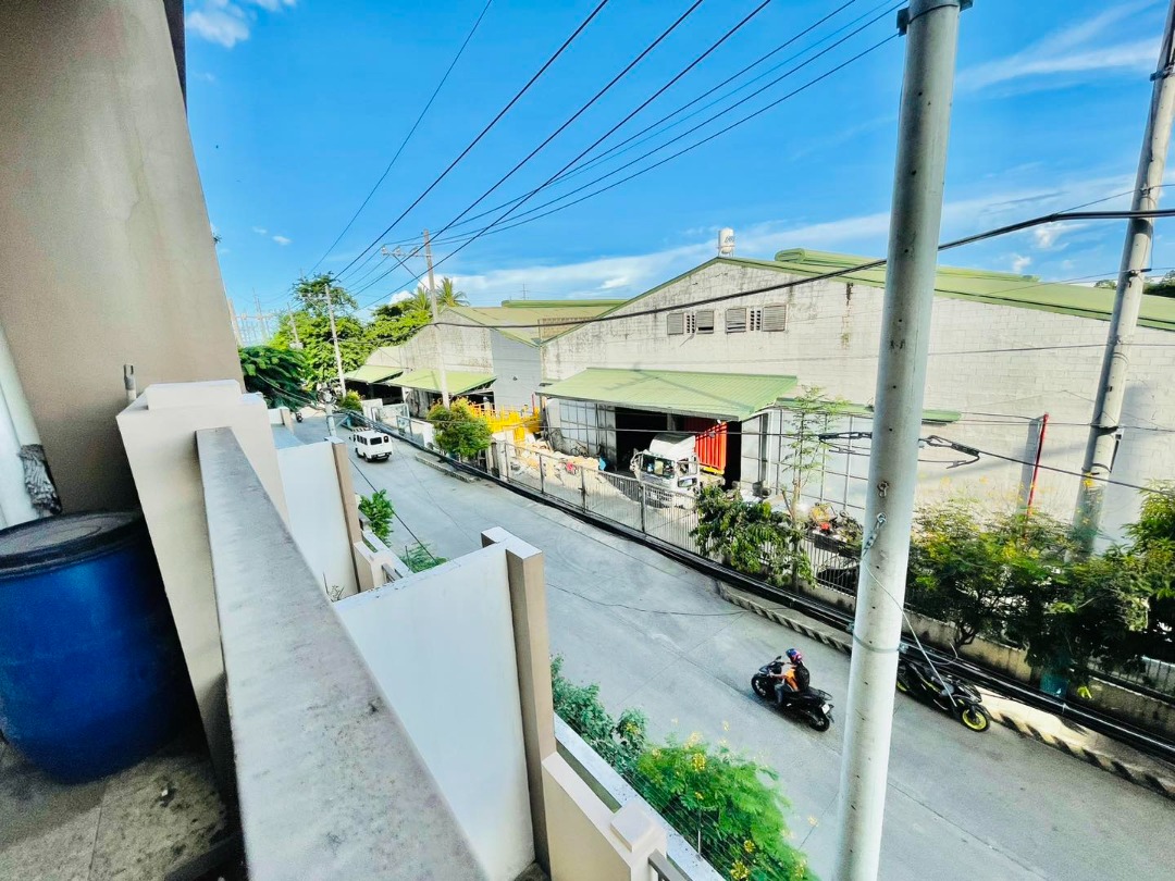 RHAPSODY RESIDENCES - LYRE BUILDING, EAST SERVICE RD, MUNTINLUPA ...