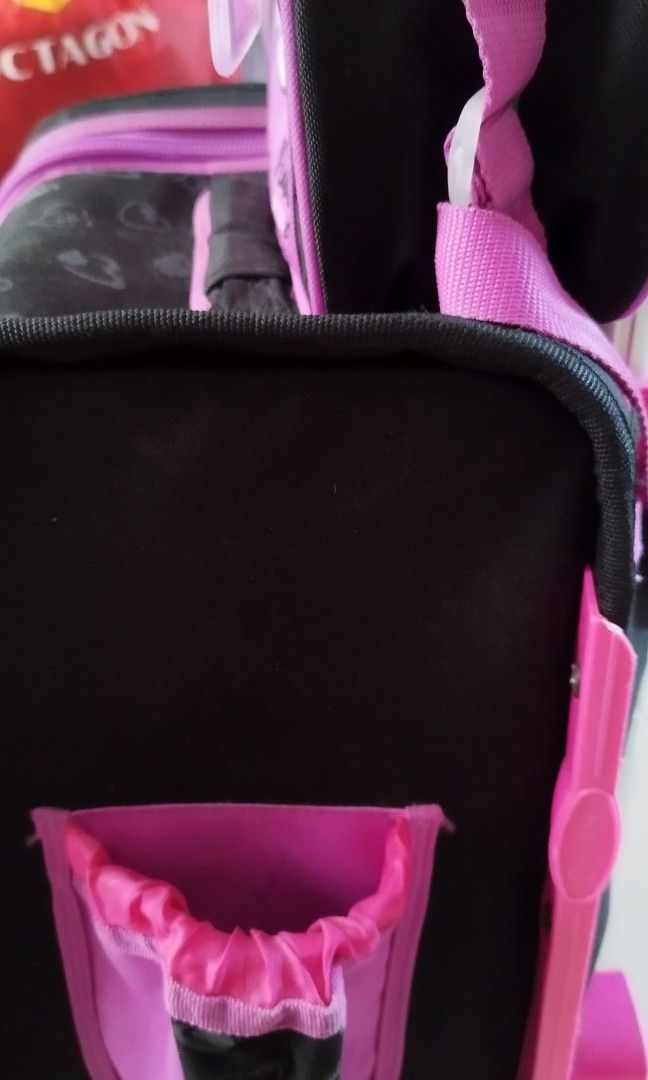 Robby Rabbit DUTR Medium Trolley Bag, Women's Fashion, Bags & Wallets ...