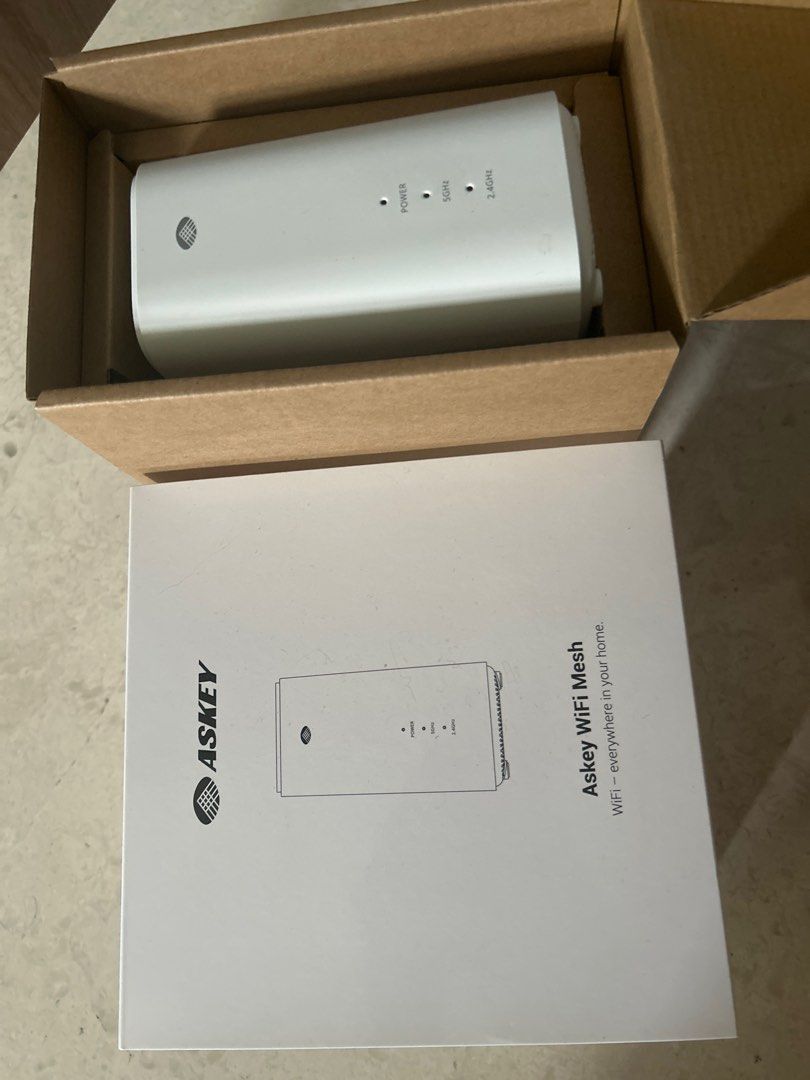 Router Singtel askey original box, Computers & Tech, Parts ...