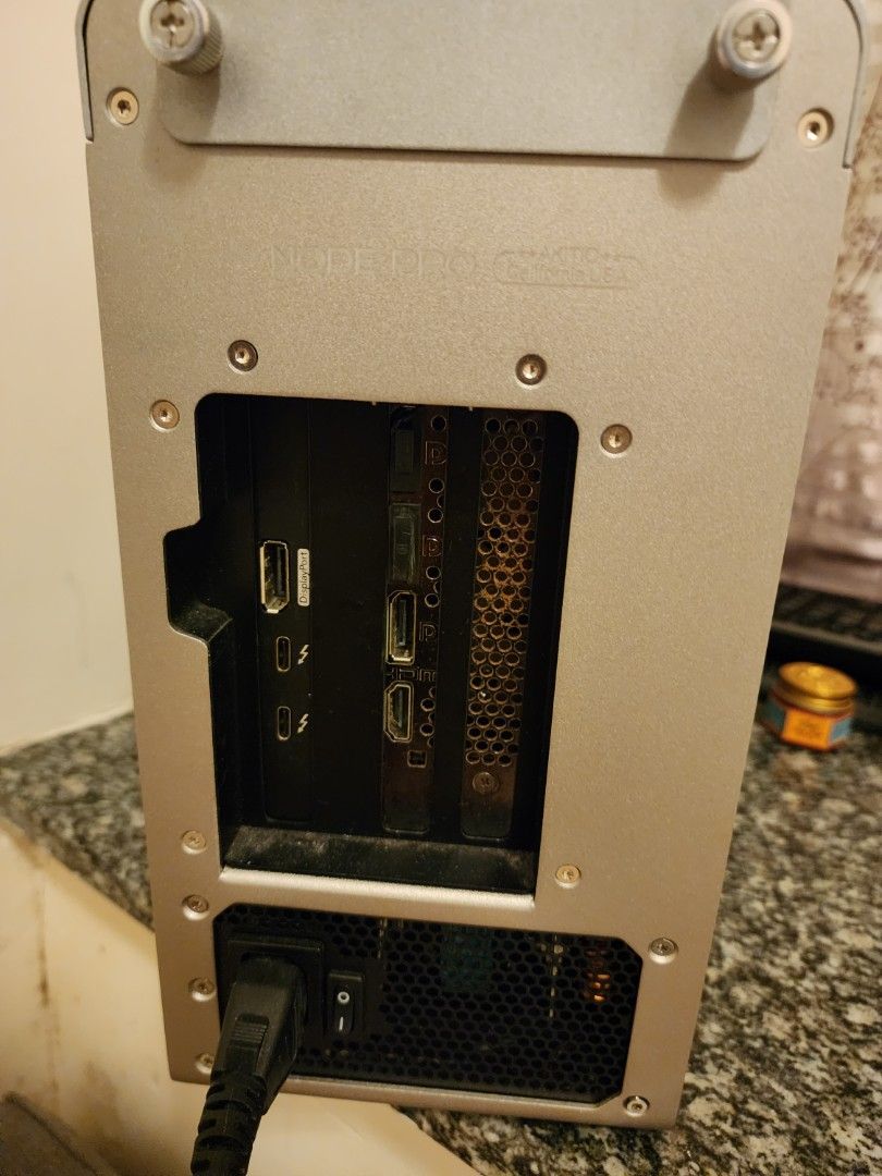 RTX 3070 + Akitio Node Pro EGPU, 電腦＆科技, 電腦周邊及配件, 電腦周邊產品 - Carousell