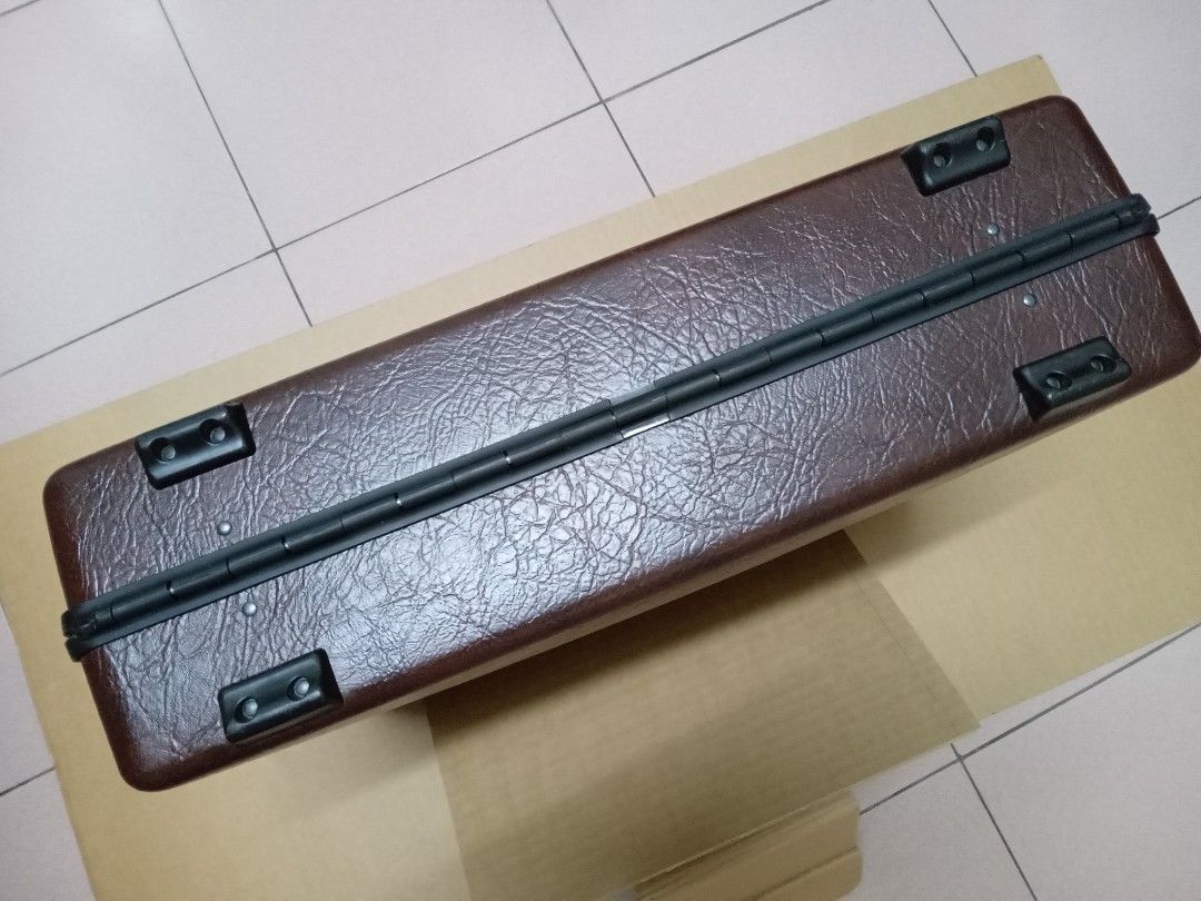 Samsonite ® Accord 2000, Men's Fashion, Bags, Briefcases on Carousell