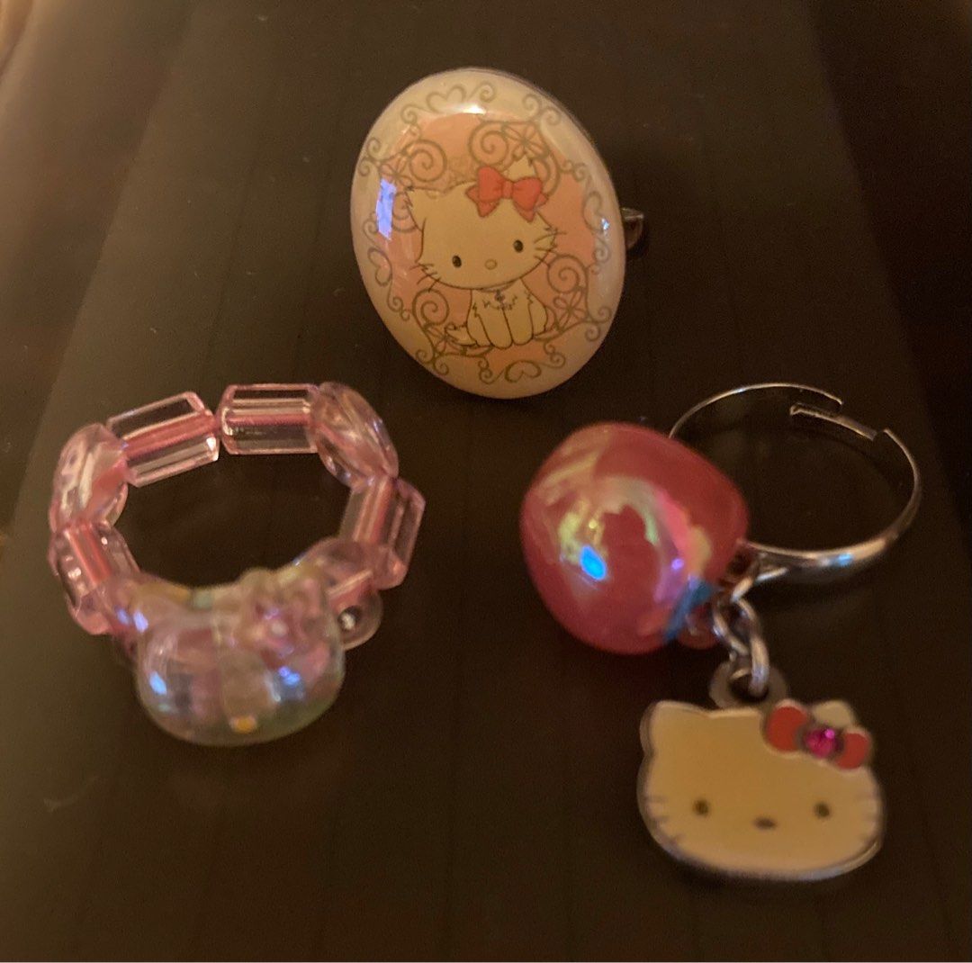 Sanrio TS Kitty, 名牌, 飾物及配件 - Carousell