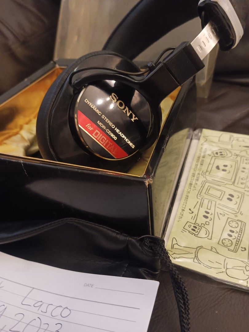 Sony mdr-cd900, Audio, Headphones & Headsets on Carousell
