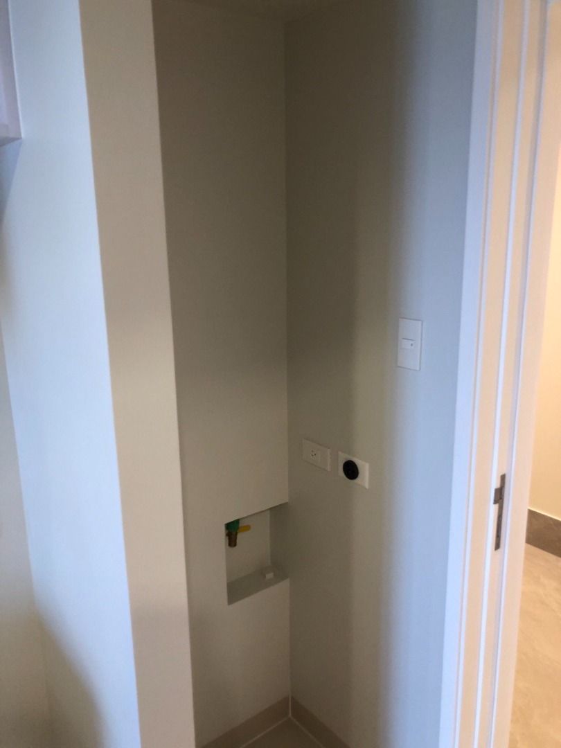Studio for rent at Rockwell Arton West near Ateneo, Miriam and UP on ...