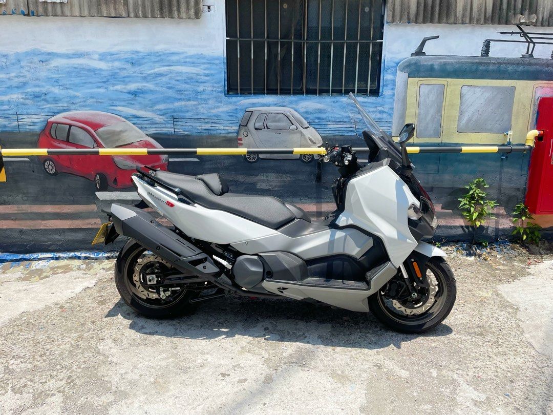 SYM TL500, 機車, 重機在旋轉拍賣