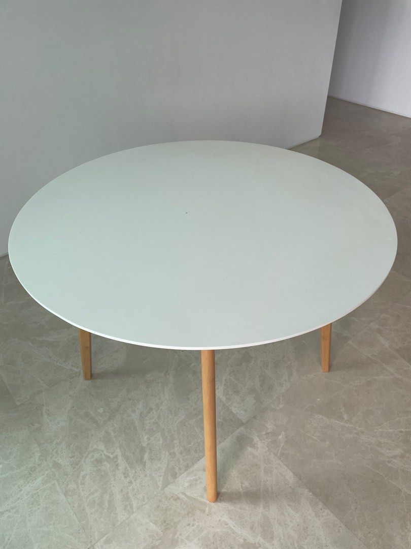 Table round 1m FREE, Furniture & Home Living, Furniture, Tables & Sets ...