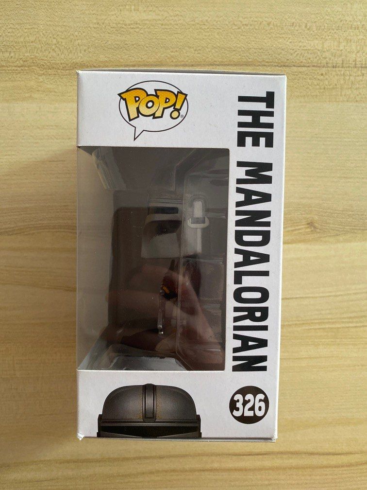 The Mandalorian Funko Pop 326, Hobbies & Toys, Memorabilia & Collectibles, Fan Merchandise on ...