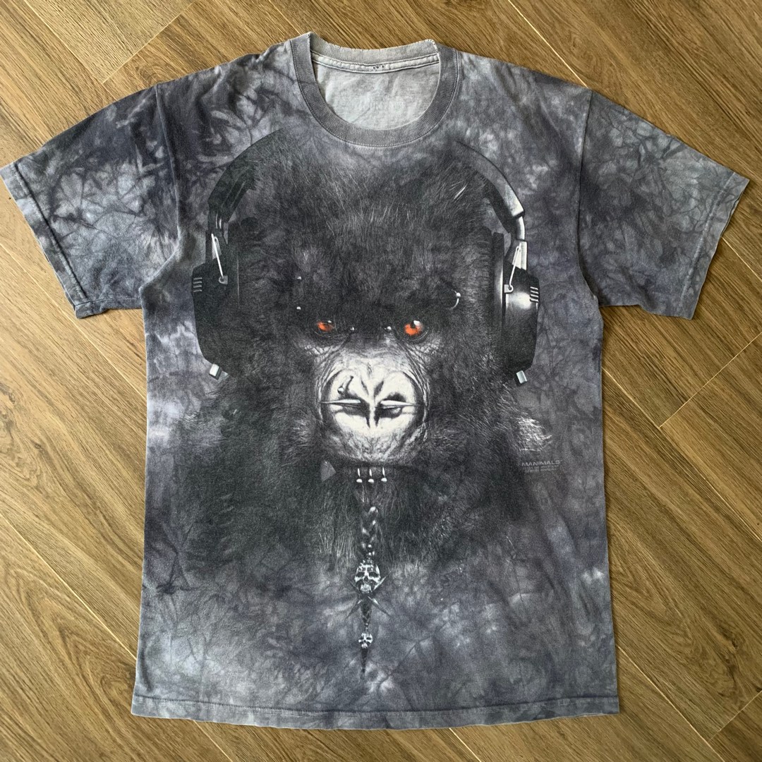 The Mountain Gorilla Tee on Carousell