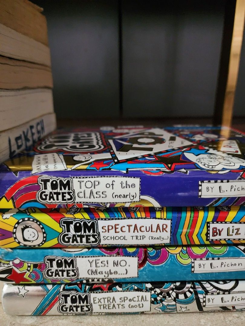 Tom Gates set of 13 books by Liz Pichon, Hobbies & Toys, Books ...