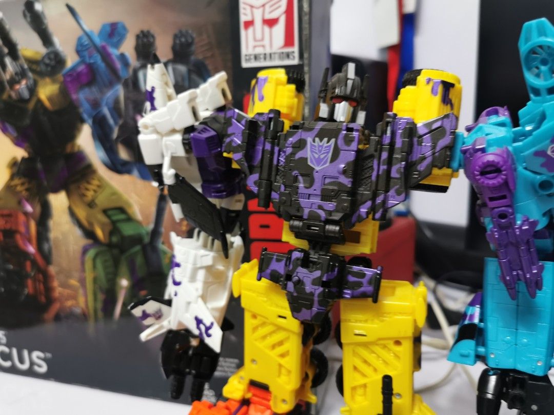 Transformers Combiner Wars Bruticus G2 6-Figure Box Set on Carousell